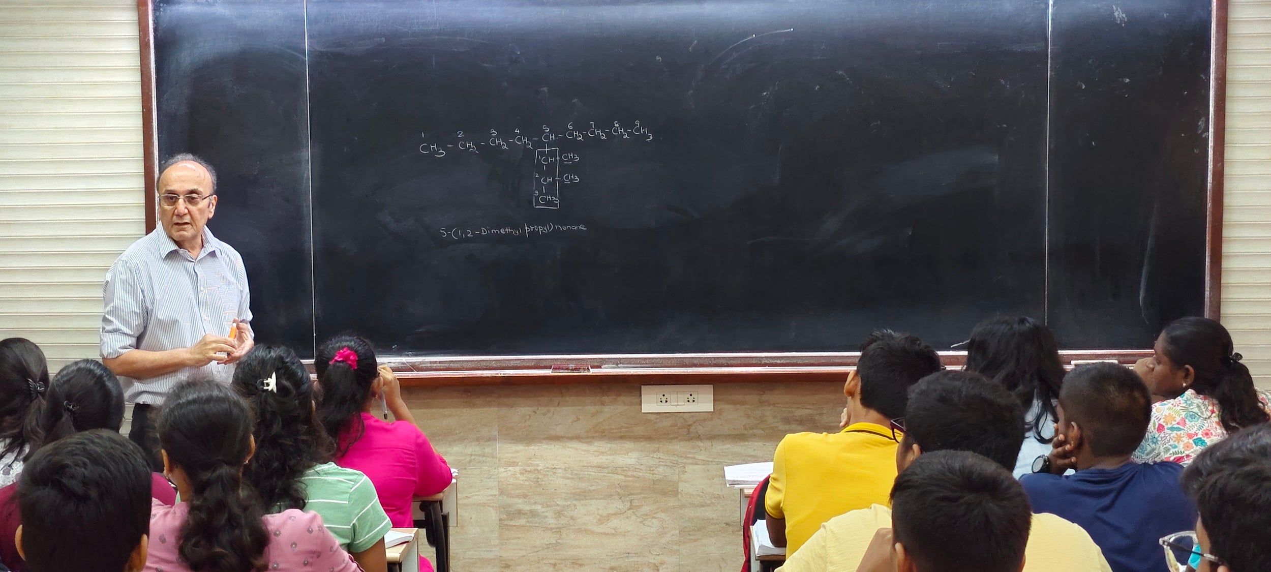 NEET, JEE Main & MHT-CET coaching in Dadar East, Mumbai – KALRASHUKLA ...